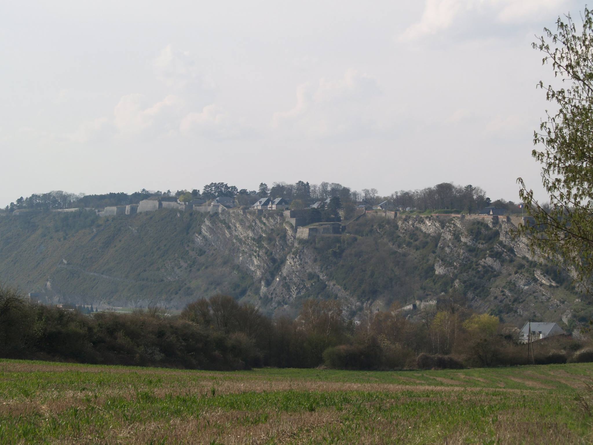 Découvrez le centre ancien de Givet - Val d'Ardenne Tourisme
